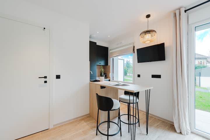 8 - Appart'hôtel Neostelia-annecy - Annecy