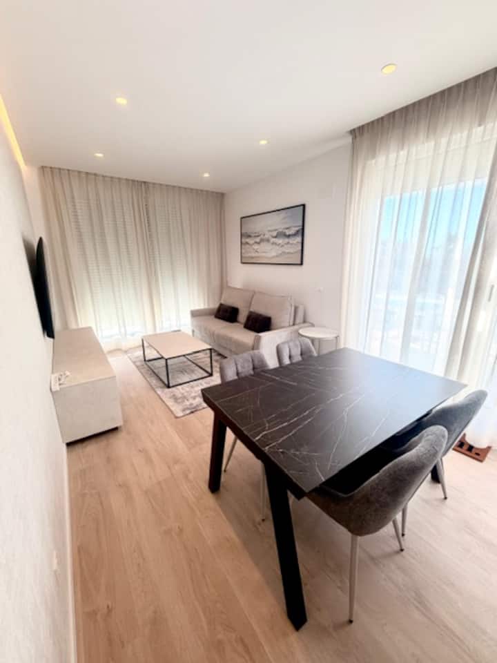 ÁTico Dos Dormitorios, Solarium, Piscina Y Playa - Rota