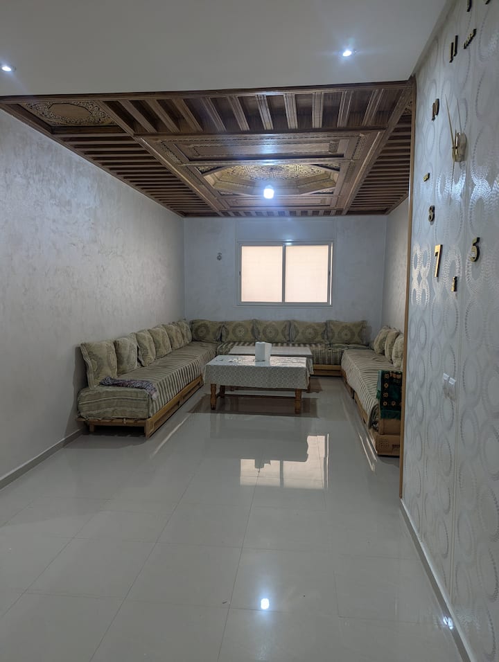 Appartement Spacieux Au Rdc - Salé