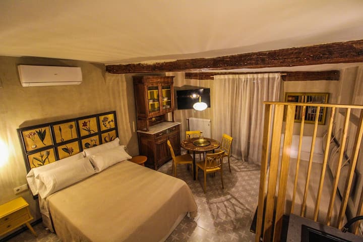 Urraca, Apartamentos Alfonso Viii 20 - Cuenca, Spain