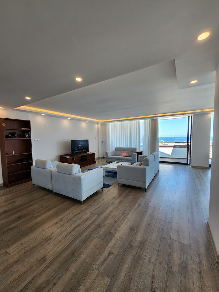 Akacan Elegance: Girne Merkezde Lüks 3+1 Rezidans - Girne
