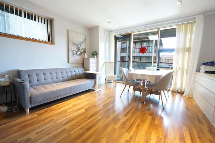 Cozy Entire Apartment Near Shops, Luas & M50 - Dublin