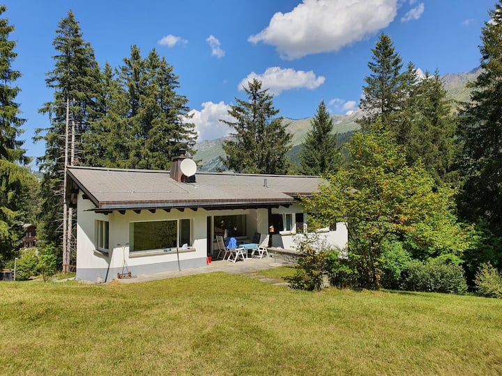 Ferienhaus Tina - Lenzerheide (Lai)