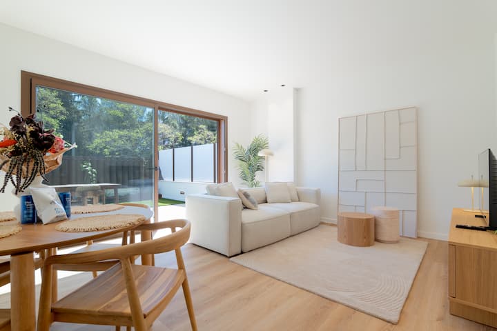 Can Milà | Signature Apartment Double Bed (015) - Sitges