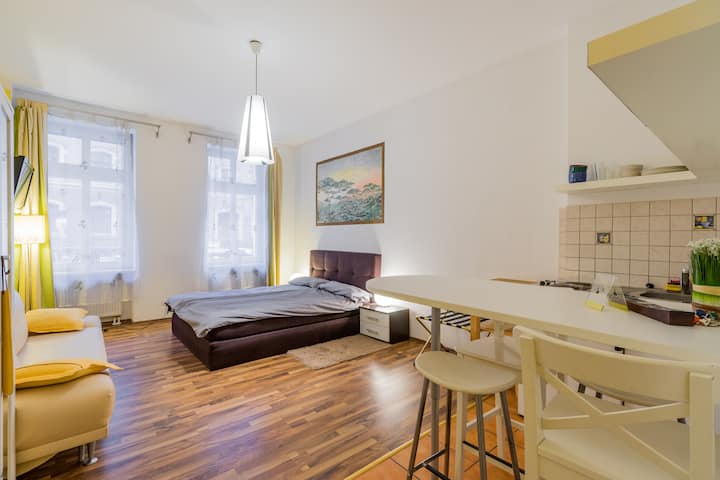 Central Studio In The Heart Of Berlin - Berlin