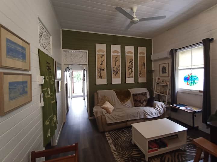 Cosy Room At Keats Cottage In The City Heart - Mackay