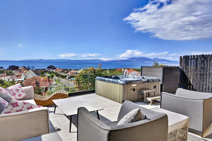 Finest Retreats | Seamill Beach House - Millport