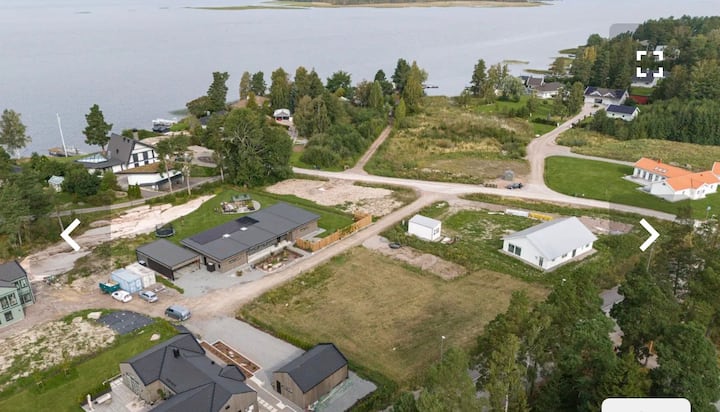 Minihus Med Sjöutsikt - Karlstad