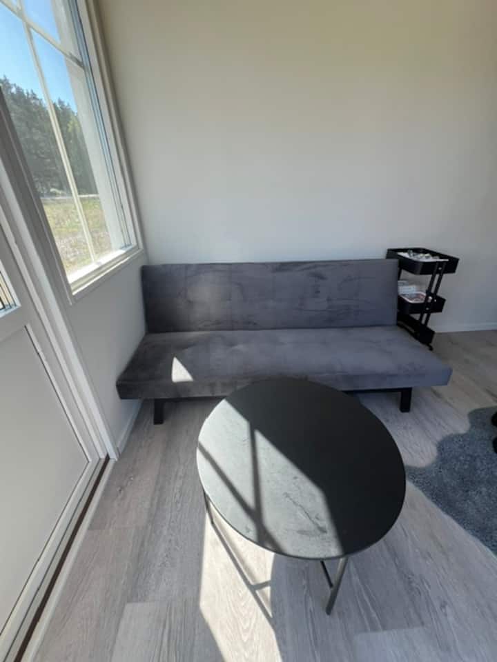 Minihus Med Sjöutsikt - Karlstad