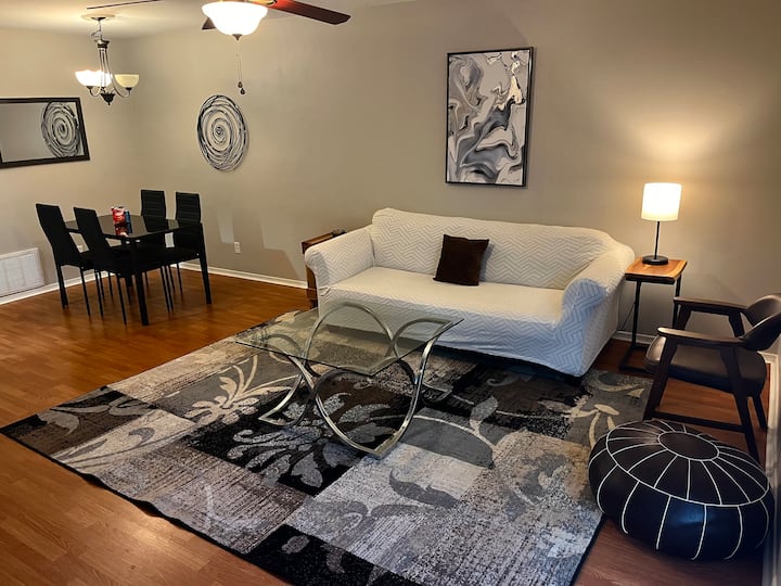 Cute Condo, Gated Community, Excellent Location! - Little Rock, AR