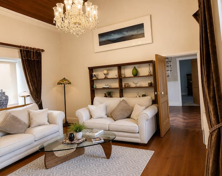 Cozy Countryside Schoolhouse In Mullingar - Mullingar