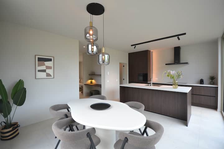 Yourhouse 2 - Geel