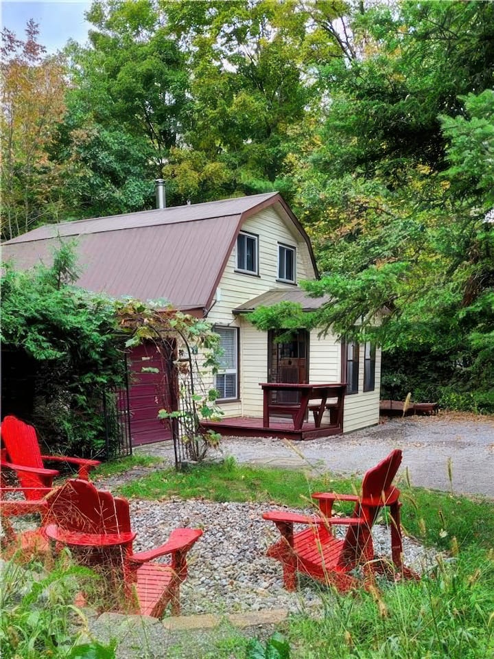 Spacious Family Cottage In Marmora, Bbq, Beach - Campbellford