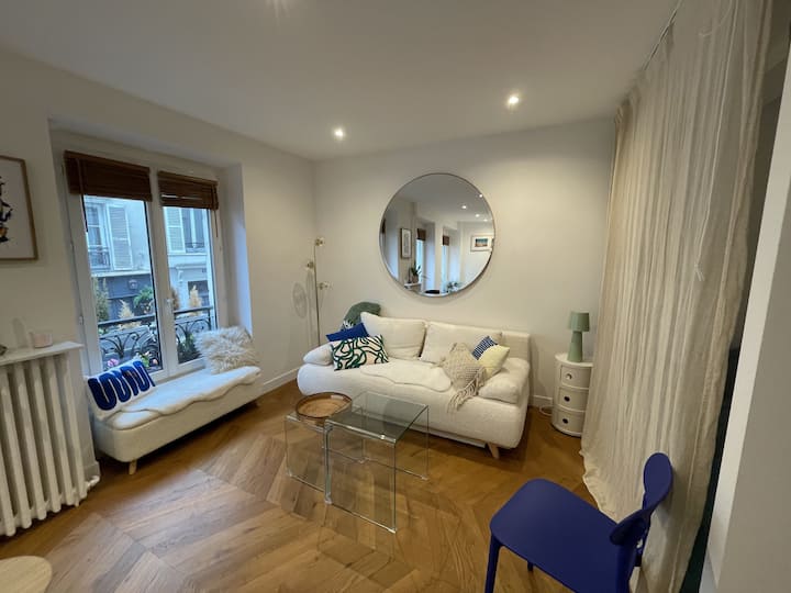 Studio Refait à Neuf Au Cœur De Montmartre - Paris