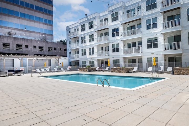 Downtown Stamford Apt - Walkable Location - Stamford, CT