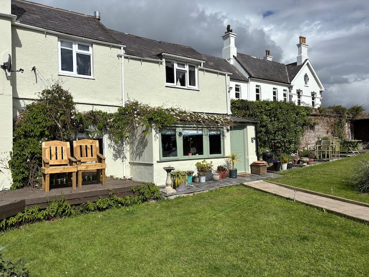 Cottage Sleeps 4 With Wifi - Gwynedd