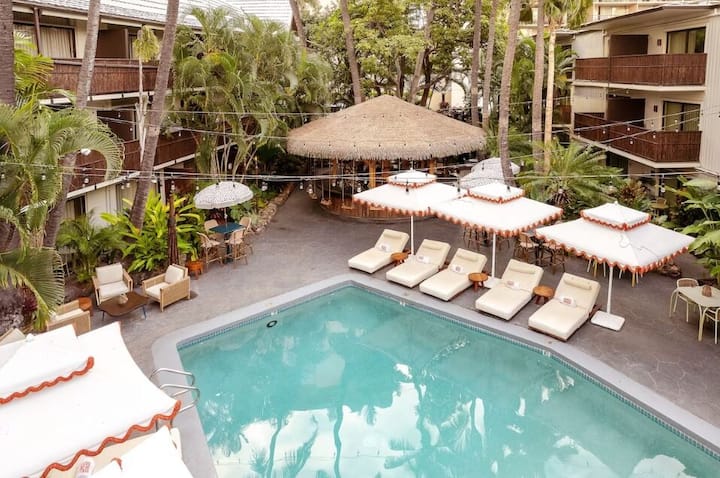Bright Island 2-double | Pool View | 3 Units - O‘ahu, HI