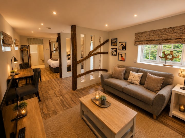 Stalls Suite  A Bold & Unique Retreat In Swaffham - Swaffham