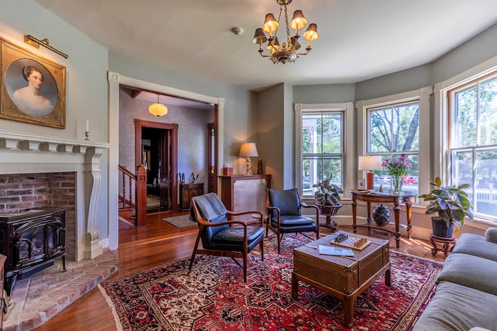Exclusive Buyout; 16 Rooms; The Jackson, Woodstock - Woodstock, VT