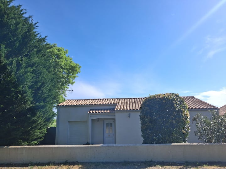 Maison Avec Piscine, Calme à 25 Min De La Rochelle - Département Charente-Maritime