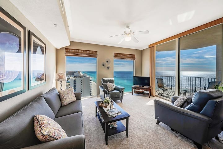 Mermaid & Fisherman 1 Bdrm Beachfront Paradise! - Panama City Beach, FL