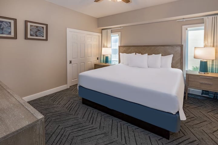 Lux 2br Apt | The Shores | Luxury Retreat - Orange Beach, AL