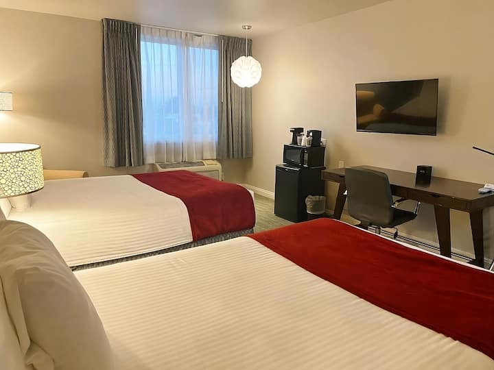 3 Bright Double Room Near Shopping Spots - Los Angeles, CA