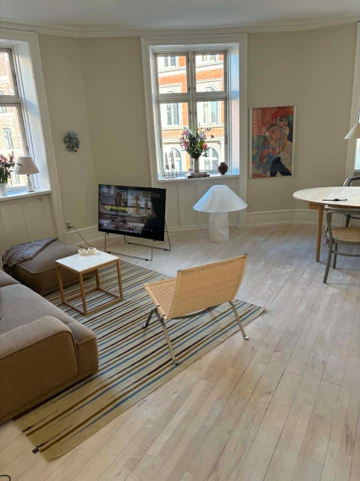 Cosy And Centrally Located Apartment - Copenhagen