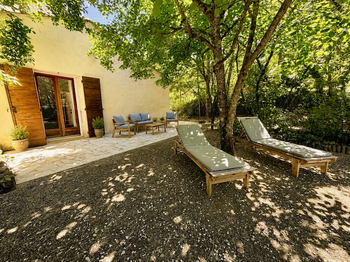 Magnan – Gîte, Bassin & Spa - Forcalquier