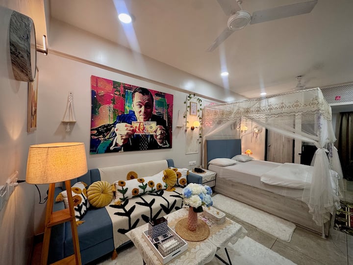 The Love Den Stay - Jaipur