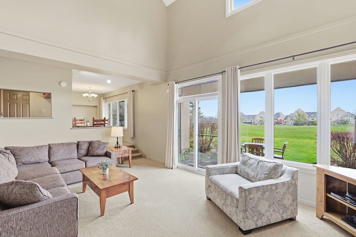 Ground-floor Home With Sauna On Monterra Golf - Collingwood