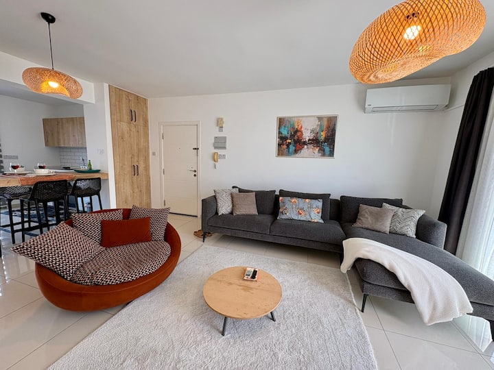 Penthouse 2+1 In The Heart Of Girne . 6th Floor. - Kirenia
