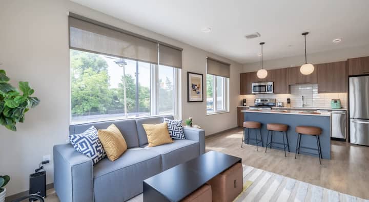 New! Boston 4 Bedroom - 3 Bathroom Suite - Boston, MA