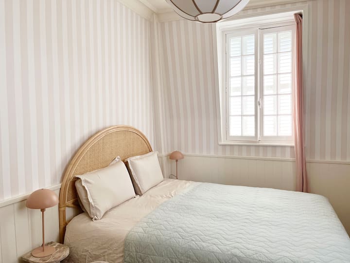 La Chambre Des Amis - Étretat