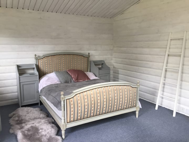 Peaceful Garden Chalet | Near Reading & Newbury - Newbury