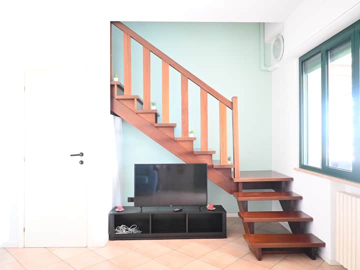 F013 - Fano, One-bed Apt With A Sea View Balcony - Fano