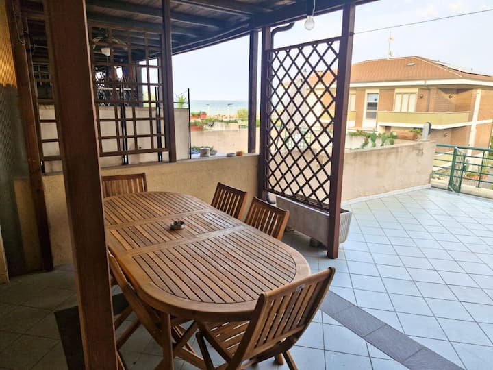 F013 - Fano, One-bed Apt With A Sea View Balcony - Fano