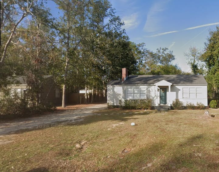 Welcome To The Canna Cottage - Valdosta, GA