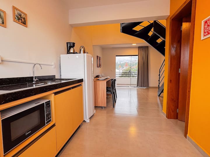 Centro: Flat P/ 4 Pessoas + Wifi + Vaga - Brusque