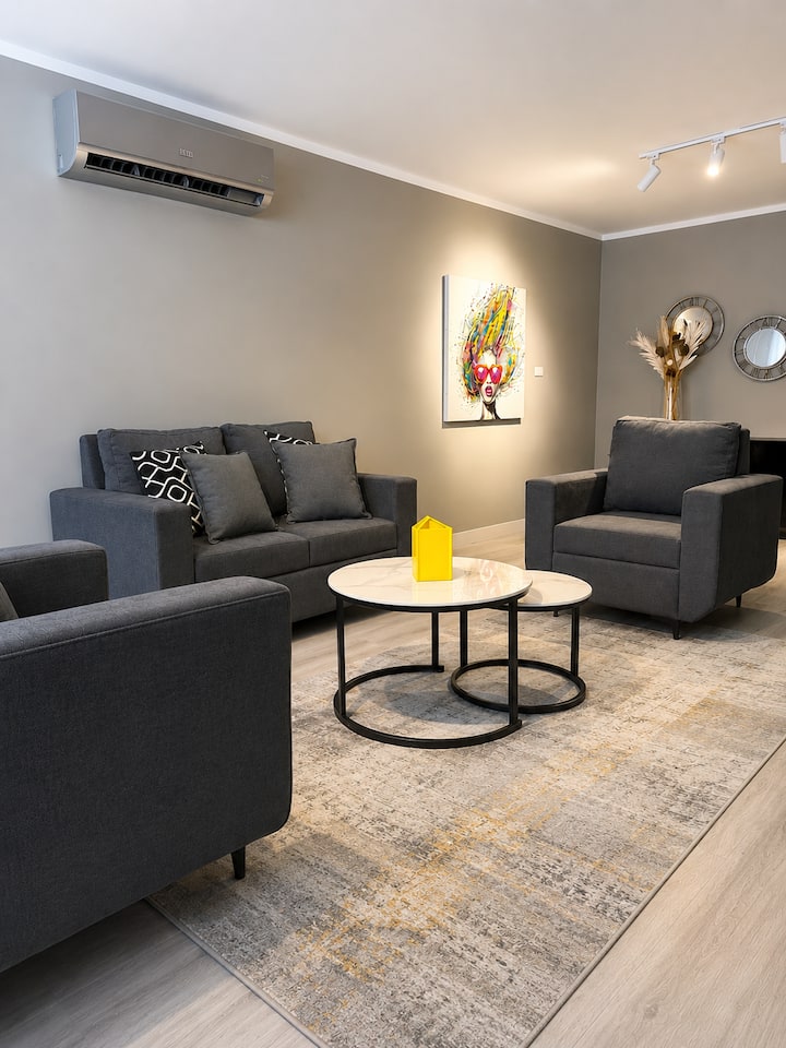 New Apartamento Los Palos Grandes - Venezuela