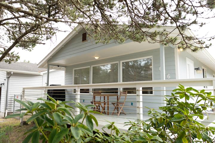 New! 2bd, Fire Pit, Bbq, Dogs Ok (Surf) - Westport