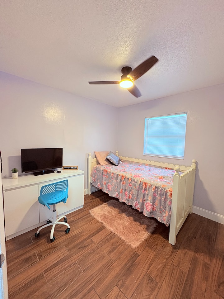 4br Minutes From Universal, Theme Parks, Downtown! - Orlando, FL