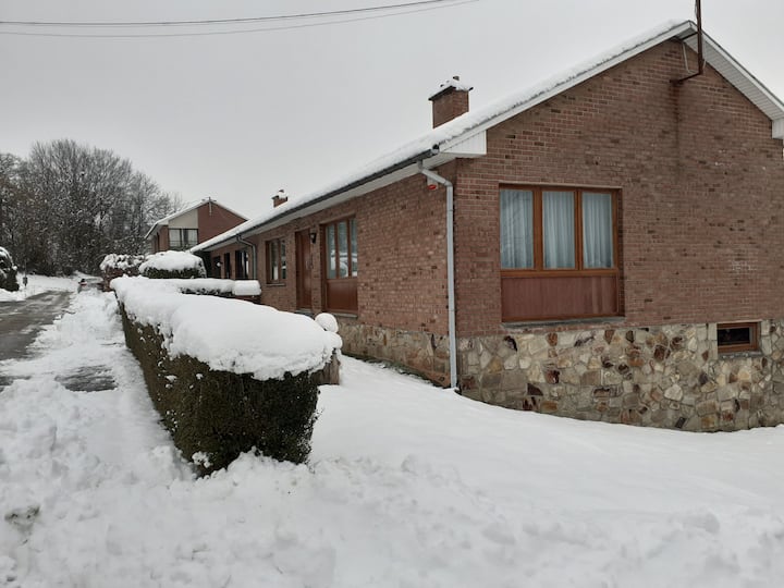 Maison Chez Jojo - Au Calme - Familiale - Stavelot