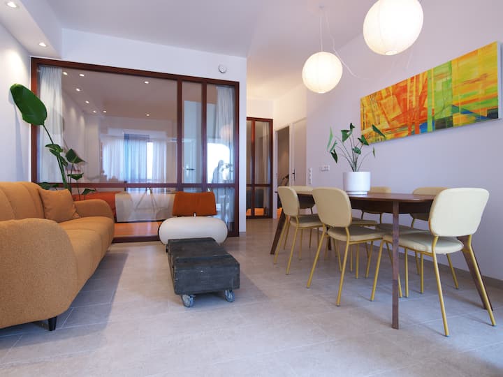 Boutique Hotel Zahara For  4-6 Guests - Monster