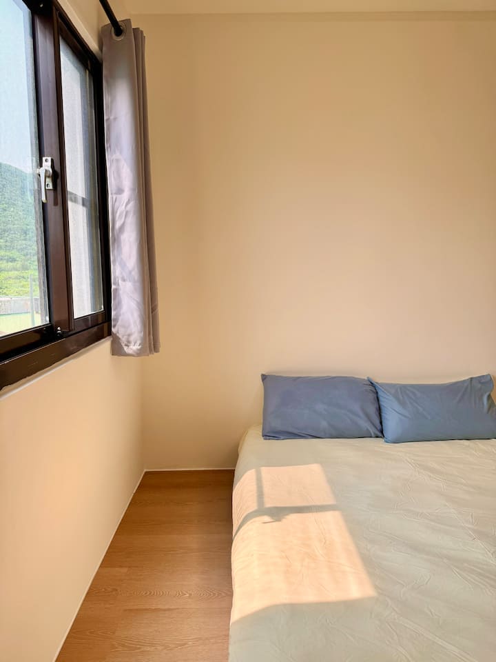 Waterbluedive｜mountain View Quad Room - Lüdao
