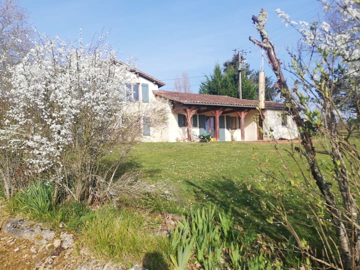 Maison Familiale à La Campagne - Brantôme en Périgord