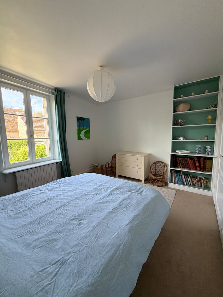 Chambre Cosy Avec Salle De Bain Privée - Chantilly