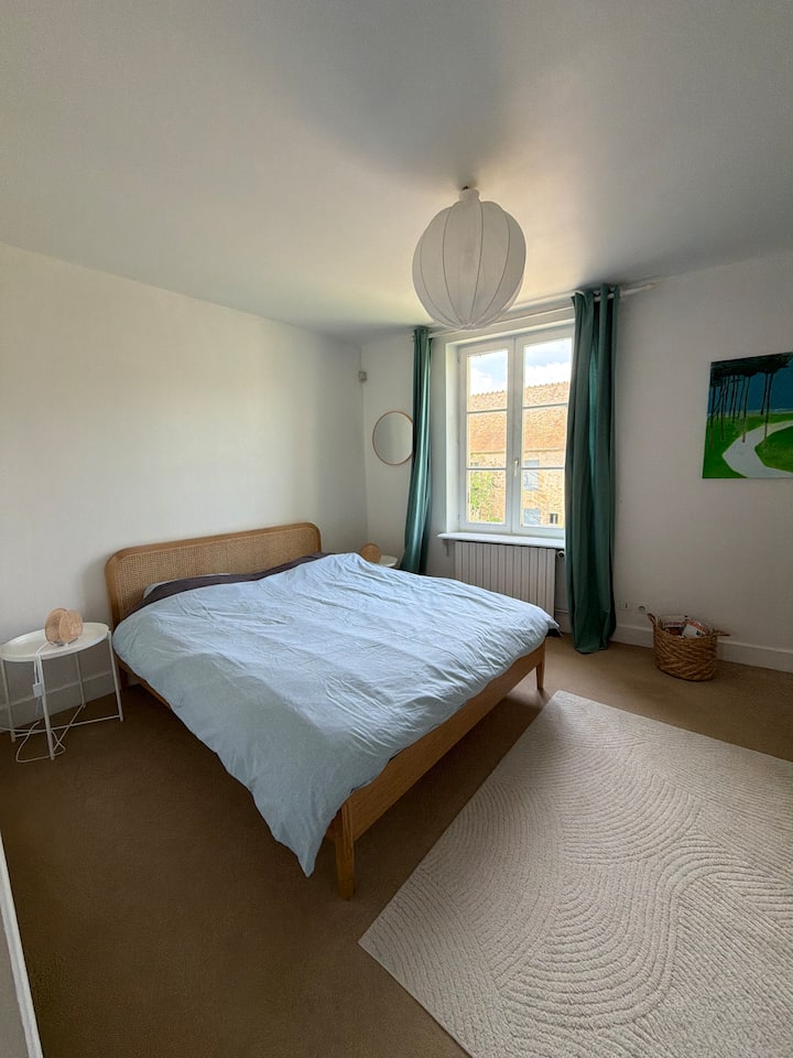 Chambre Cosy Avec Salle De Bain Privée - Chantilly