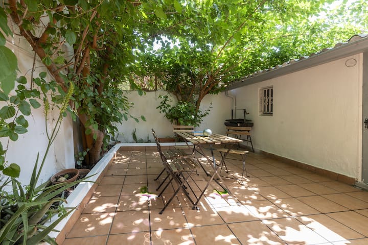 Chalet Con Patio En Carabanchel - Alcorcón