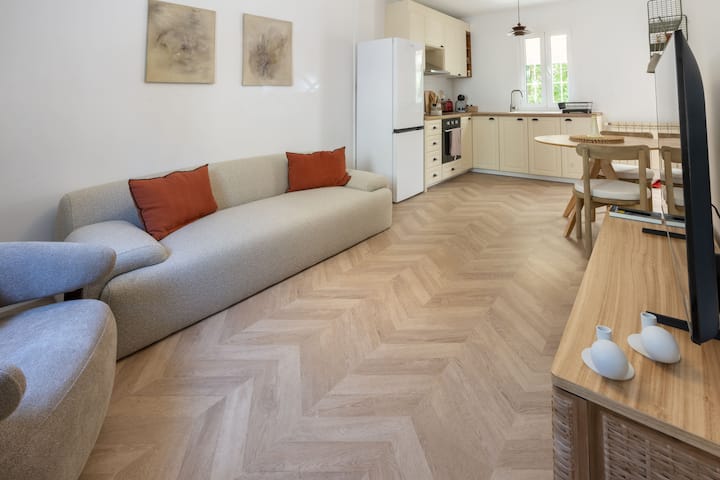 Chalet Con Patio En Carabanchel - Getafe